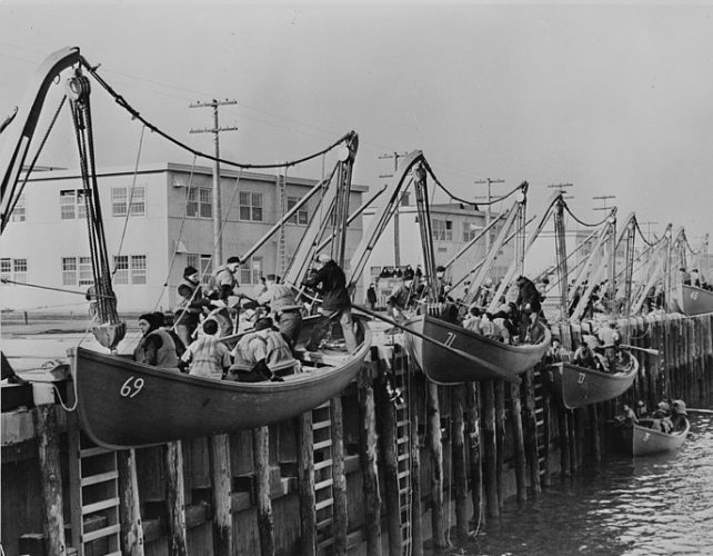 Merchant Marine: The war’s riskiest form of service | World War 2.0